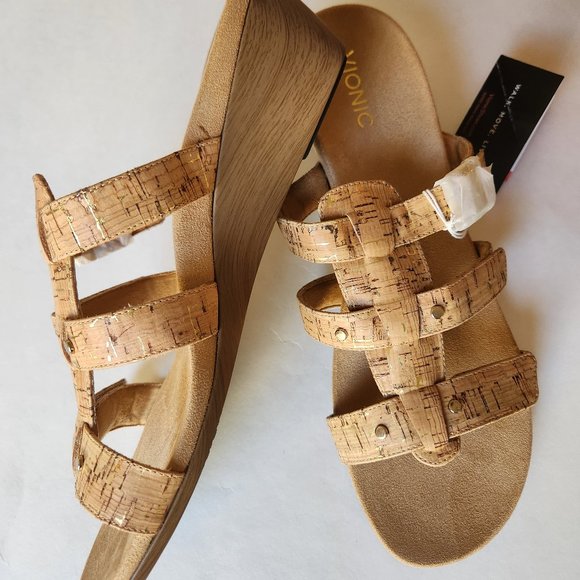 Vionic | Shoes | Vionic Goldspeckled Cork Wedge Orthotic Sandal | Poshmark